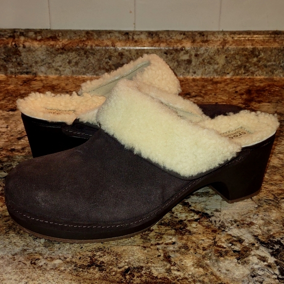 CROCS | Shoes | Crocs Sarah Suede Leather Clogs | Poshmark